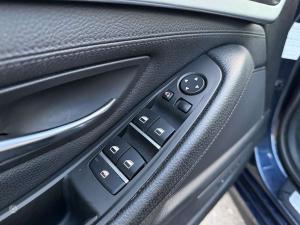 Zils BMW 530 2011 Ukmergė, ar dzinēja tilpumu 3.00 L un nobraukumu 390 tūkst. km par 7500 €, foto 21 vietnē AUTOMOTO.COM.LV