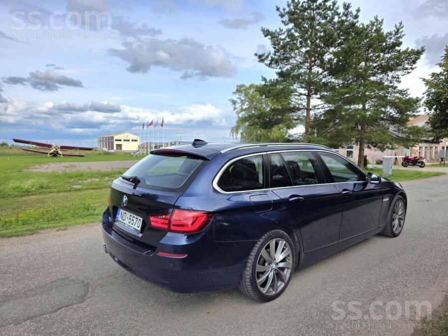 Blue BMW 530 2011 in Dobele, with an engine capacity of 3.00 L and mileage of 266 thousand km for 8800 €, photo 5 on AUTOMOTO.COM.LV