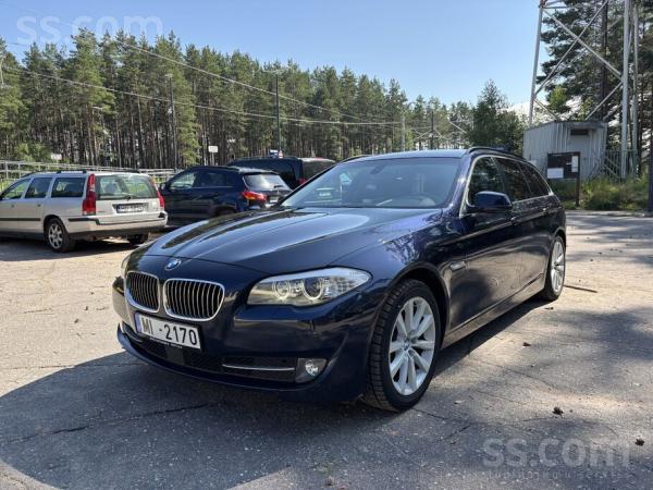 Синий БМВ 530 2011 в Рига, объемом двигателя 3.00 л и пробегом 308 тыс. км за 8500 €, фото 2 на AUTOMOTO.COM.LV