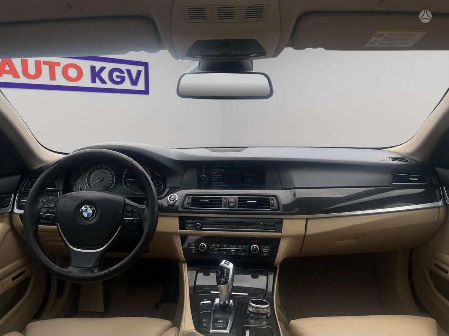 Blue BMW 530 2011 in Vilnius, with an engine capacity of 3.00 L and mileage of 359 thousand km for 8999 €, photo 14 on AUTOMOTO.COM.LV