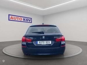 Blue BMW 530 2011 in Vilnius, with an engine capacity of 3.00 L and mileage of 359 thousand km for 8999 €, photo 5 on AUTOMOTO.COM.LV