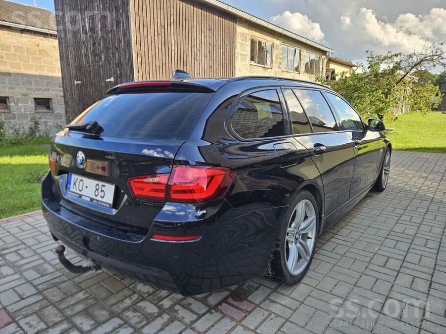 Zils BMW 530 2011 Tukums, ar dzinēja tilpumu 3.00 L un nobraukumu 346 tūkst. km par 11000 €, foto 5 vietnē AUTOMOTO.COM.LV