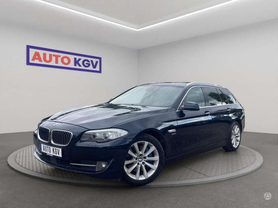 Zils BMW 530 2011 Viļņa, ar dzinēja tilpumu 3.00 L un nobraukumu 359 tūkst. km par 8999 €, foto 1 vietnē AUTOMOTO.COM.LV