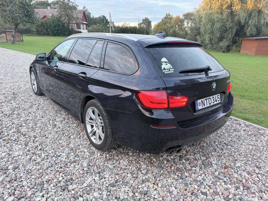 Blue BMW 530 2011 in Vilnius, with an engine capacity of 2.99 L and mileage of 368 thousand km for 7250 €, photo 6 on AUTOMOTO.COM.LV