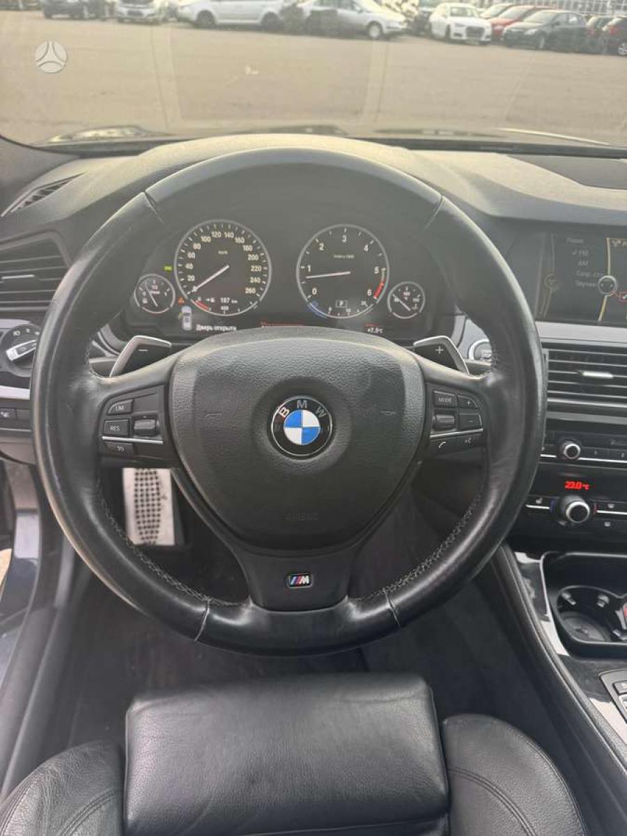 Zils BMW 530 2012 Marijampole, ar dzinēja tilpumu 2.99 L un nobraukumu 319 tūkst. km par 9799 €, foto 9 vietnē AUTOMOTO.COM.LV