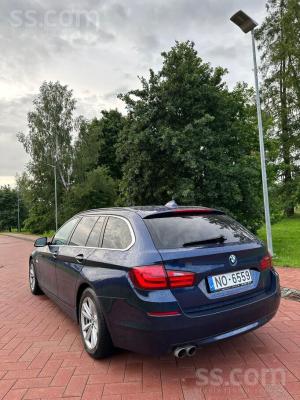Zils BMW 530 2012 Rīga, ar dzinēja tilpumu 3.00 L un nobraukumu 270 tūkst. km par 8990 €, foto 11 vietnē AUTOMOTO.COM.LV