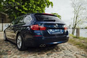 Blue BMW 530 2012 in Riga, with an engine capacity of 3.00 L and mileage of 387 thousand km for 9000 €, photo 12 on AUTOMOTO.COM.LV