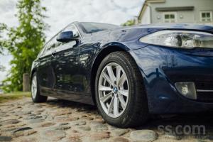 Blue BMW 530 2012 in Riga, with an engine capacity of 3.00 L and mileage of 387 thousand km for 9000 €, photo 14 on AUTOMOTO.COM.LV