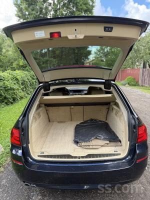 Zils BMW 530 2012 Rīga, ar dzinēja tilpumu 3.00 L un nobraukumu 259 tūkst. km par 12600 €, foto 8 vietnē AUTOMOTO.COM.LV