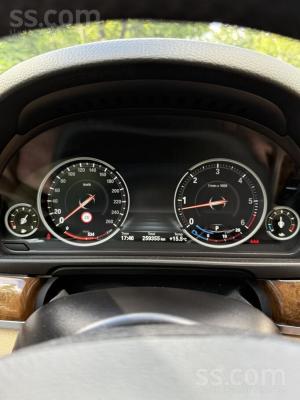 Zils BMW 530 2012 Rīga, ar dzinēja tilpumu 3.00 L un nobraukumu 259 tūkst. km par 12600 €, foto 11 vietnē AUTOMOTO.COM.LV