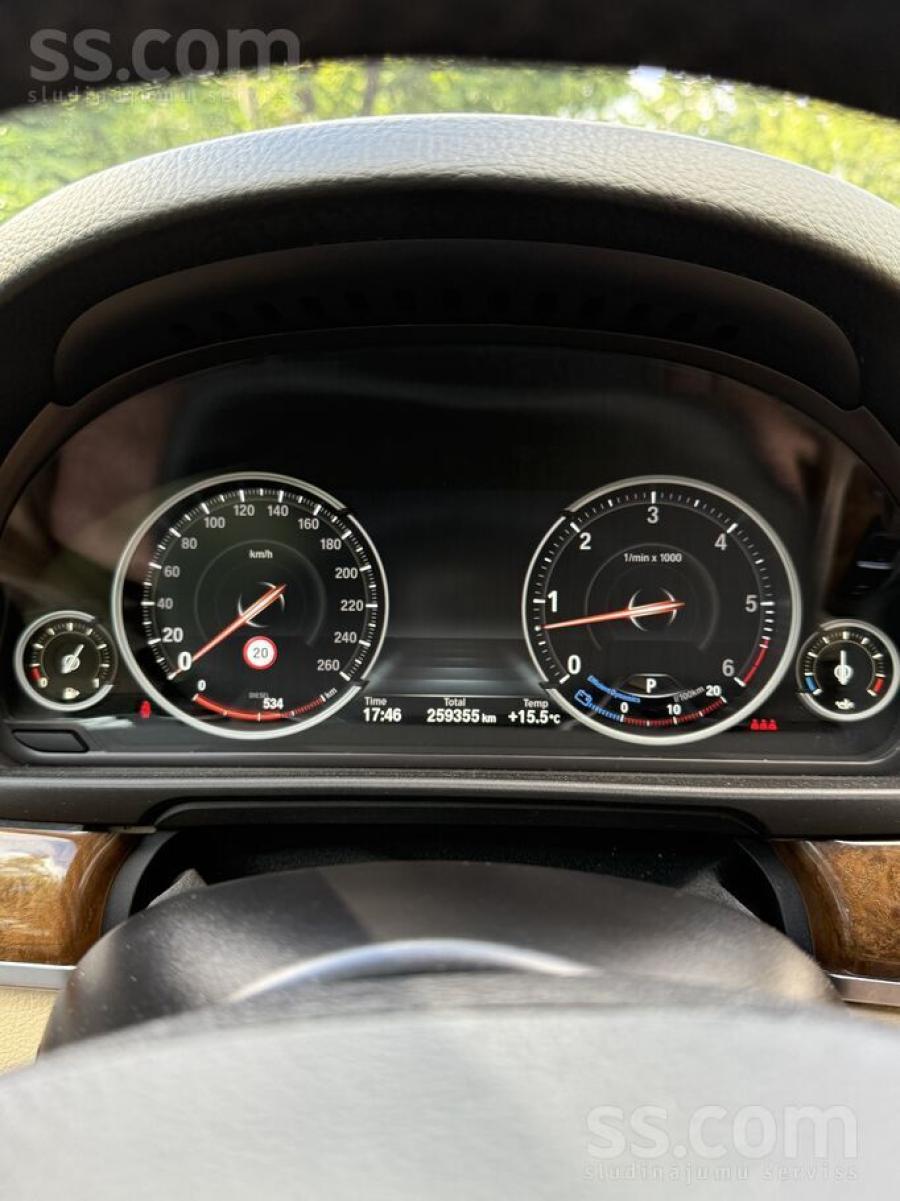 Zils BMW 530 2012 Rīga, ar dzinēja tilpumu 3.00 L un nobraukumu 259 tūkst. km par 12600 €, foto 11 vietnē AUTOMOTO.COM.LV
