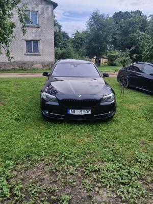 Zils BMW 530 2012 Valmiera, ar dzinēja tilpumu 3.00 L un nobraukumu 322 tūkst. km par 10000 €, foto  vietnē AUTOMOTO.COM.LV