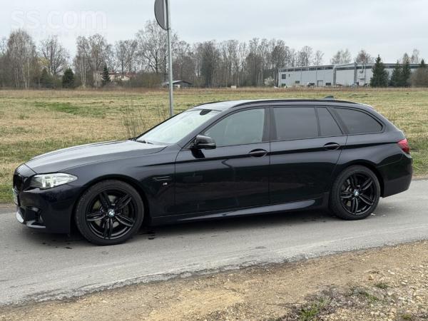 Blue BMW 530 2013 in Jelgava, with an engine capacity of 3.00 L and mileage of 267 thousand km for 11599 €, photo 7 on AUTOMOTO.COM.LV