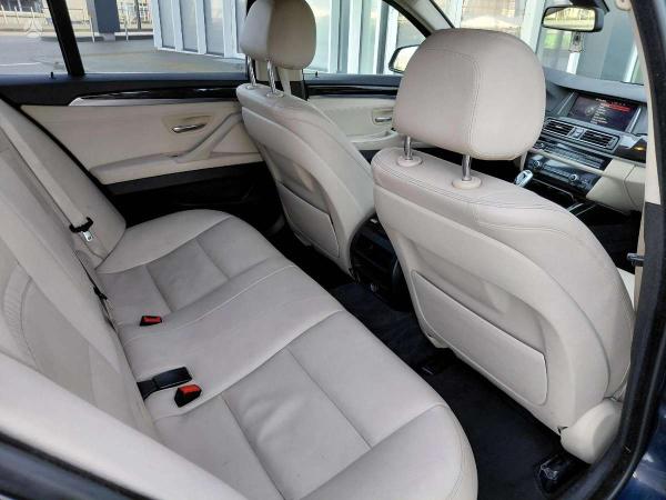 Zils BMW 530 2013 Viļņa, ar dzinēja tilpumu 2.99 L un nobraukumu 403 tūkst. km par 10000 €, foto 10 vietnē AUTOMOTO.COM.LV
