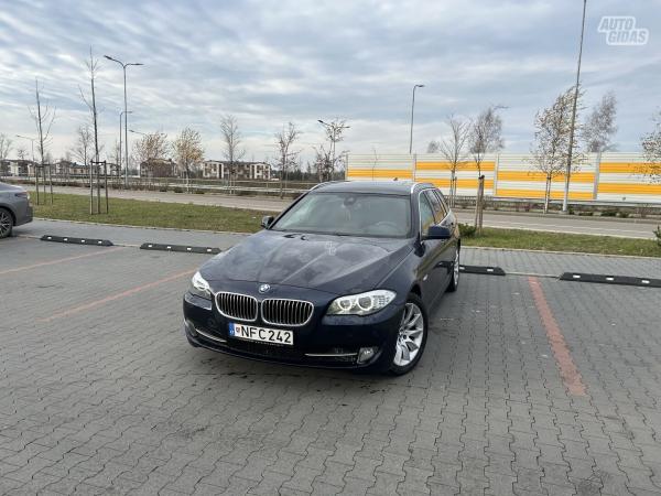 Blue BMW 530 2013 in Vilnius, with an engine capacity of 3.00 L and mileage of 258 thousand km for 9500 €, photo 2 on AUTOMOTO.COM.LV