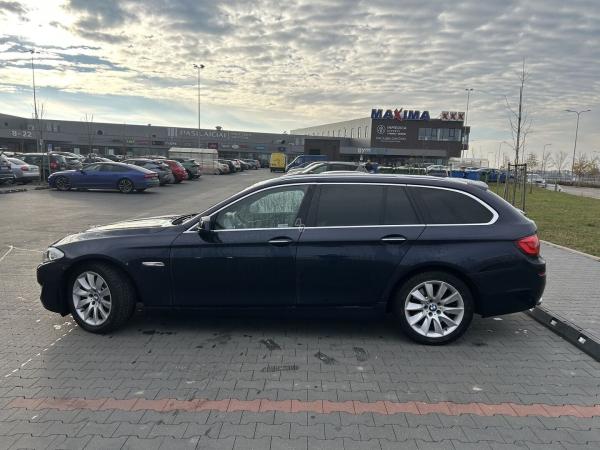 Blue BMW 530 2013 in Vilnius, with an engine capacity of 3.00 L and mileage of 258 thousand km for 9500 €, photo 6 on AUTOMOTO.COM.LV