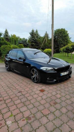 Blue BMW 530 2013 in Vilnius, with an engine capacity of 2.99 L and mileage of 383 thousand km for 10000 €, photo 4 on AUTOMOTO.COM.LV
