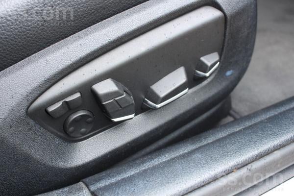 Синий БМВ 530 2013 в Лиепая, объемом двигателя 3.00 л и пробегом 326 тыс. км за 13490 €, фото 10 на AUTOMOTO.COM.LV