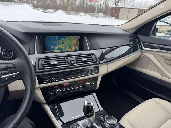 Blue BMW 530 2014 in Panevezys, with an engine capacity of 2.99 L and mileage of 149 thousand km for 11400 €, photo 7 on AUTOMOTO.COM.LV