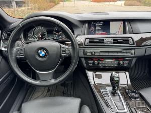 Blue BMW 530 2014 in Riga, with an engine capacity of 3.00 L and mileage of 243 thousand km for 12500 €, photo 12 on AUTOMOTO.COM.LV