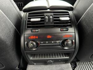 Blue BMW 530 2014 in Riga, with an engine capacity of 3.00 L and mileage of 243 thousand km for 12500 €, photo 13 on AUTOMOTO.COM.LV