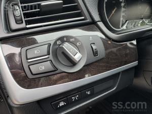 Blue BMW 530 2014 in Riga, with an engine capacity of 3.00 L and mileage of 243 thousand km for 12500 €, photo 15 on AUTOMOTO.COM.LV