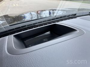 Blue BMW 530 2014 in Riga, with an engine capacity of 3.00 L and mileage of 243 thousand km for 12500 €, photo 18 on AUTOMOTO.COM.LV
