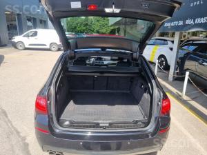 Blue BMW 530 2014 in Riga, with an engine capacity of 3.00 L and mileage of 279 thousand km for 11400 €, photo 6 on AUTOMOTO.COM.LV