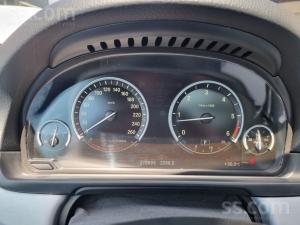 Blue BMW 530 2014 in Riga, with an engine capacity of 3.00 L and mileage of 279 thousand km for 11400 €, photo 14 on AUTOMOTO.COM.LV