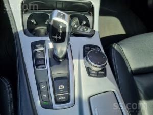 Blue BMW 530 2014 in Riga, with an engine capacity of 3.00 L and mileage of 279 thousand km for 11400 €, photo 16 on AUTOMOTO.COM.LV