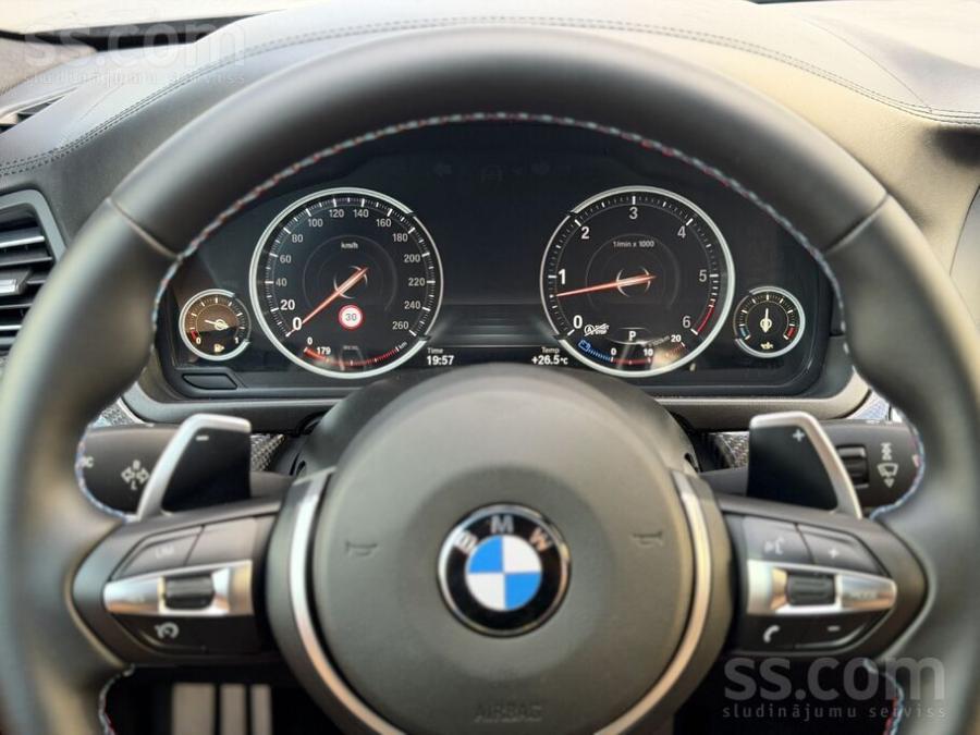 Blue BMW 530 2014 in Riga, with an engine capacity of 3.00 L and mileage of 331 thousand km for 13500 €, photo 18 on AUTOMOTO.COM.LV