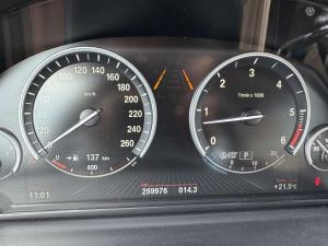Zils BMW 530 2014 Kauņa, ar dzinēja tilpumu 2.99 L un nobraukumu 260 tūkst. km par 10999 €, foto 13 vietnē AUTOMOTO.COM.LV