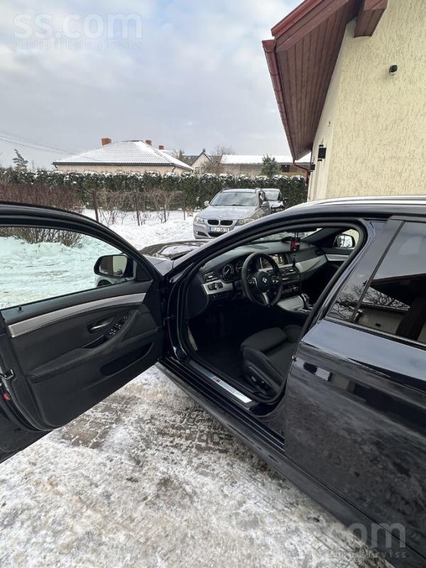 Zils BMW 530 2015 Tukums, ar dzinēja tilpumu 3.00 L un nobraukumu 302 tūkst. km par 14280 €, foto 7 vietnē AUTOMOTO.COM.LV