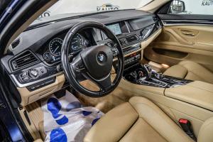 Blue BMW 530 2015 in Kaunas, with an engine capacity of 3.00 L and mileage of 303 thousand km for 10290 €, photo 5 on AUTOMOTO.COM.LV