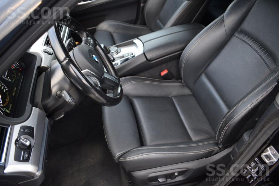 Blue BMW 530 2015 in Riga, with an engine capacity of 3.00 L and mileage of 190 thousand km for 15999 €, photo 9 on AUTOMOTO.COM.LV