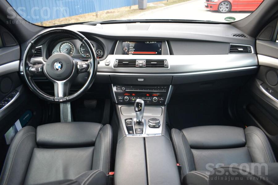 Blue BMW 530 2015 in Riga, with an engine capacity of 3.00 L and mileage of 190 thousand km for 15999 €, photo 10 on AUTOMOTO.COM.LV