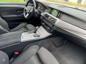 Синий БМВ 530 2015 в Вильнюс, объемом двигателя 2.99 л и пробегом 320 тыс. км за 11500 €, фото 23 на AUTOMOTO.COM.LV