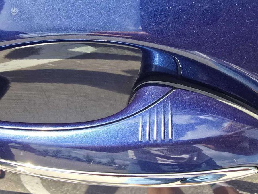 Blue BMW 530 2015 in Vilnius, with an engine capacity of 2.99 L and mileage of 300 thousand km for 10800 €, photo 18 on AUTOMOTO.COM.LV