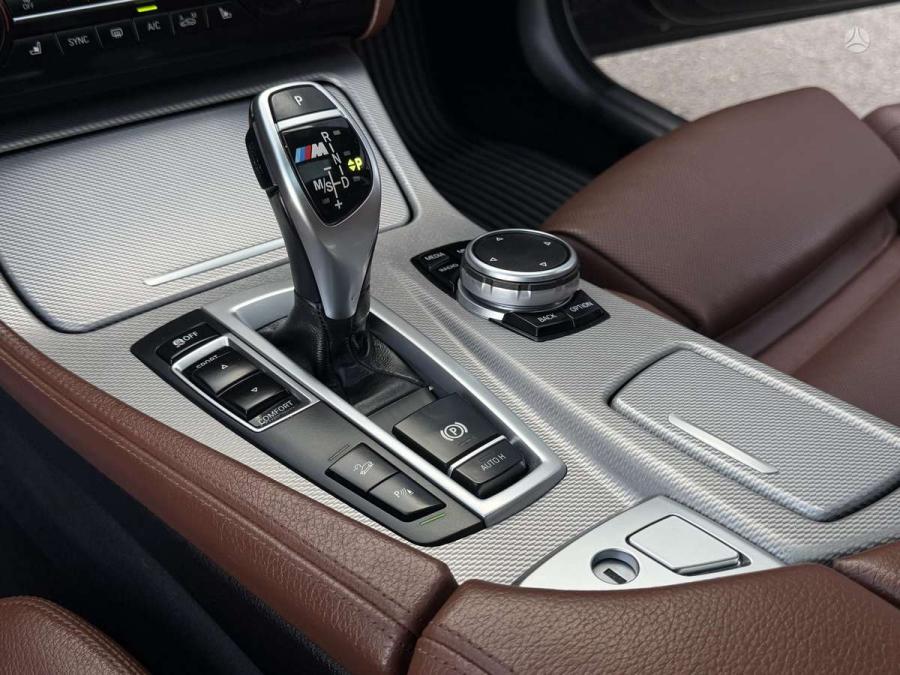 Zils BMW 530 2015 Jonava, ar dzinēja tilpumu 2.99 L un nobraukumu 284 tūkst. km par 11650 €, foto 24 vietnē AUTOMOTO.COM.LV