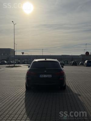 Blue BMW 530 2016 in Riga, with an engine capacity of 3.00 L and mileage of 214 thousand km for 15500 €, photo 6 on AUTOMOTO.COM.LV