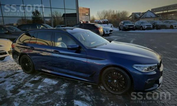 Blue BMW 530 2017 in Telschi, with an engine capacity of 3.00 L and mileage of 265 thousand km for 18299 €, photo 8 on AUTOMOTO.COM.LV