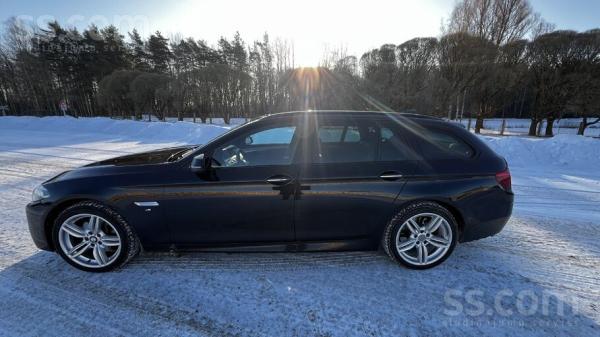 Blue BMW 530 2017 in Valmiera, with an engine capacity of 3.00 L and mileage of 323 thousand km for 14500 €, photo 6 on AUTOMOTO.COM.LV