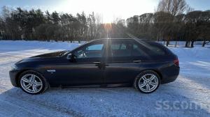 Blue BMW 530 2017 in Valmiera, with an engine capacity of 3.00 L and mileage of 323 thousand km for 14500 €, photo 6 on AUTOMOTO.COM.LV