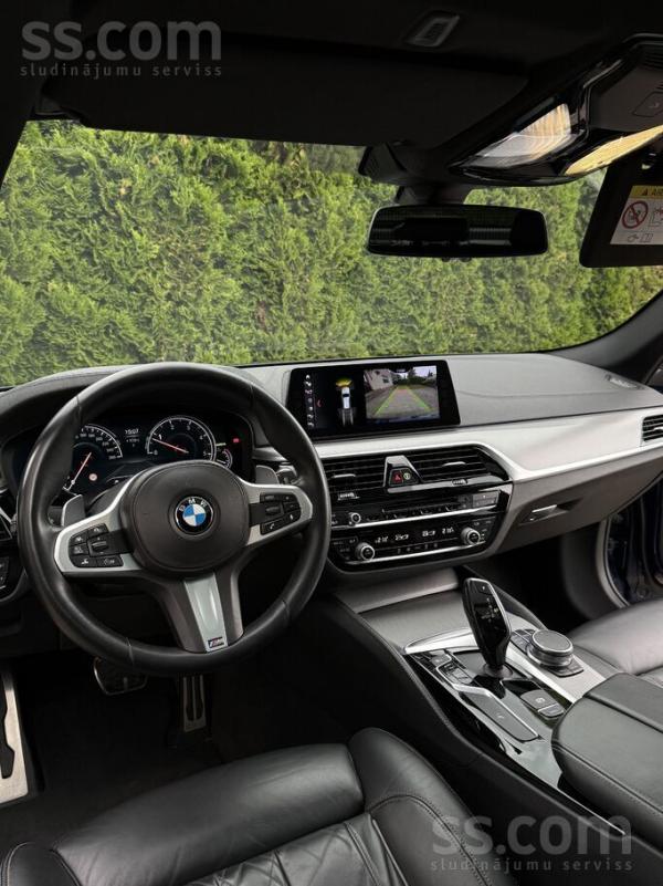 Blue BMW 530 2017 in Jelgava, with an engine capacity of 3.00 L and mileage of 208 thousand km for 19444 €, photo 9 on AUTOMOTO.COM.LV