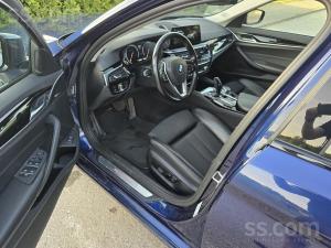 Blue BMW 530 2017 in Riga, with an engine capacity of 3.00 L and mileage of 225 thousand km for 17000 €, photo 6 on AUTOMOTO.COM.LV