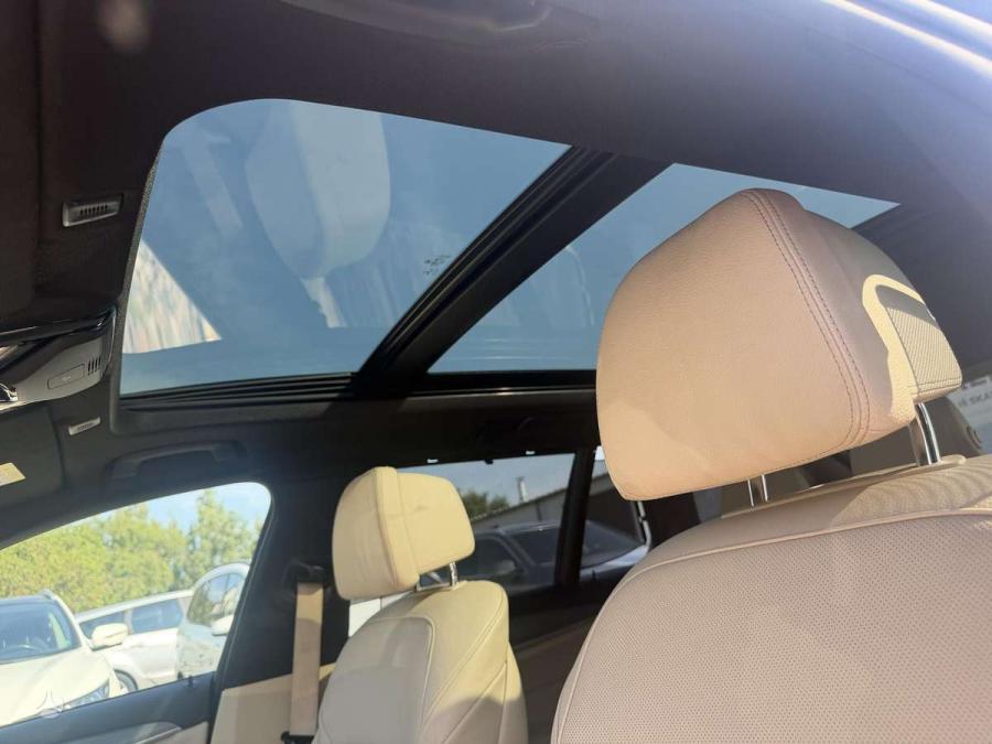 Zils BMW 530 2017 Utena, ar dzinēja tilpumu 2.99 L un nobraukumu 240 tūkst. km par 17990 €, foto 12 vietnē AUTOMOTO.COM.LV