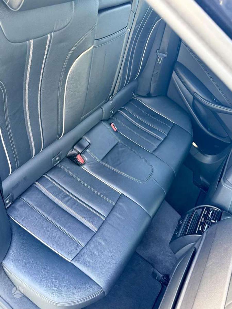 Zils BMW 530 2017 Tartu, ar dzinēja tilpumu 2.99 L un nobraukumu 260 tūkst. km par 20999 €, foto 19 vietnē AUTOMOTO.COM.LV