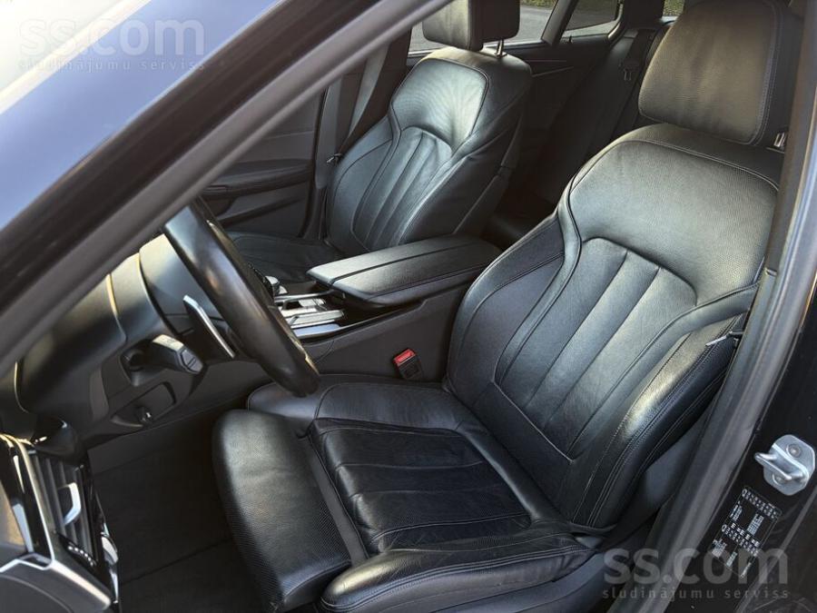 Blue BMW 530 2017 in Madona, with an engine capacity of 3.00 L and mileage of 220 thousand km for 21500 €, photo 14 on AUTOMOTO.COM.LV