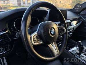 Blue BMW 530 2017 in Madona, with an engine capacity of 3.00 L and mileage of 220 thousand km for 21500 €, photo 16 on AUTOMOTO.COM.LV