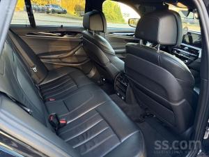 Blue BMW 530 2017 in Madona, with an engine capacity of 3.00 L and mileage of 220 thousand km for 21500 €, photo 24 on AUTOMOTO.COM.LV